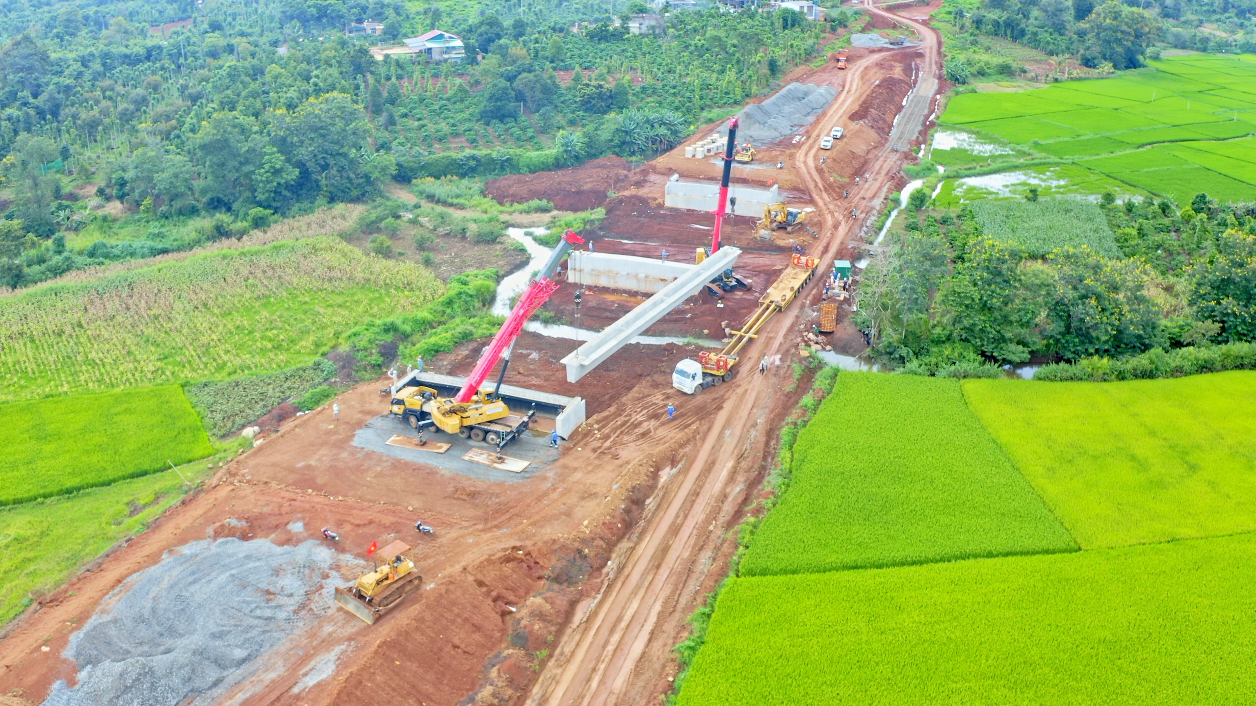 Construction solutions for industrial, civil and transport ...